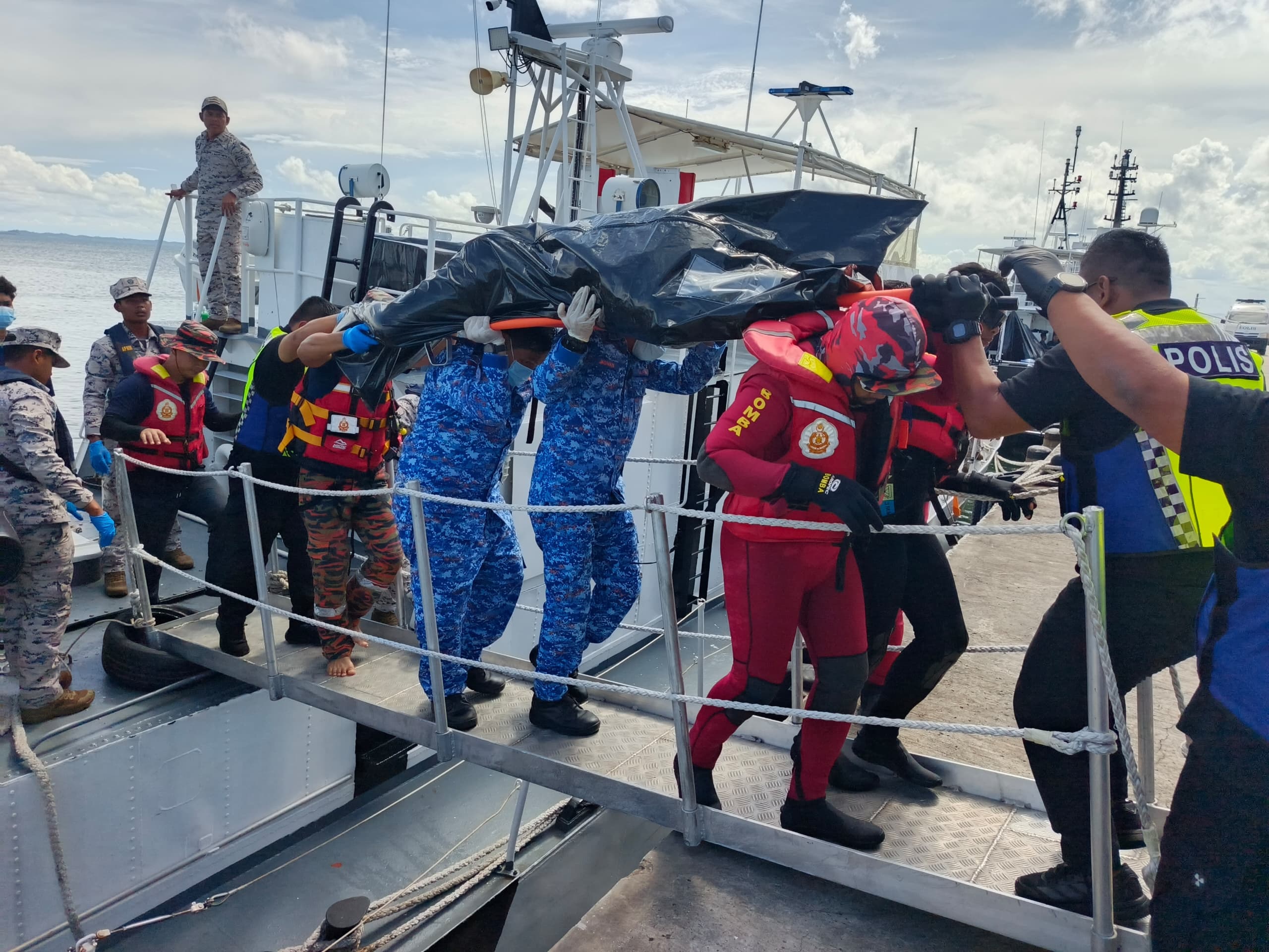 Major SAR operation continues for missing fishermen with one body ...